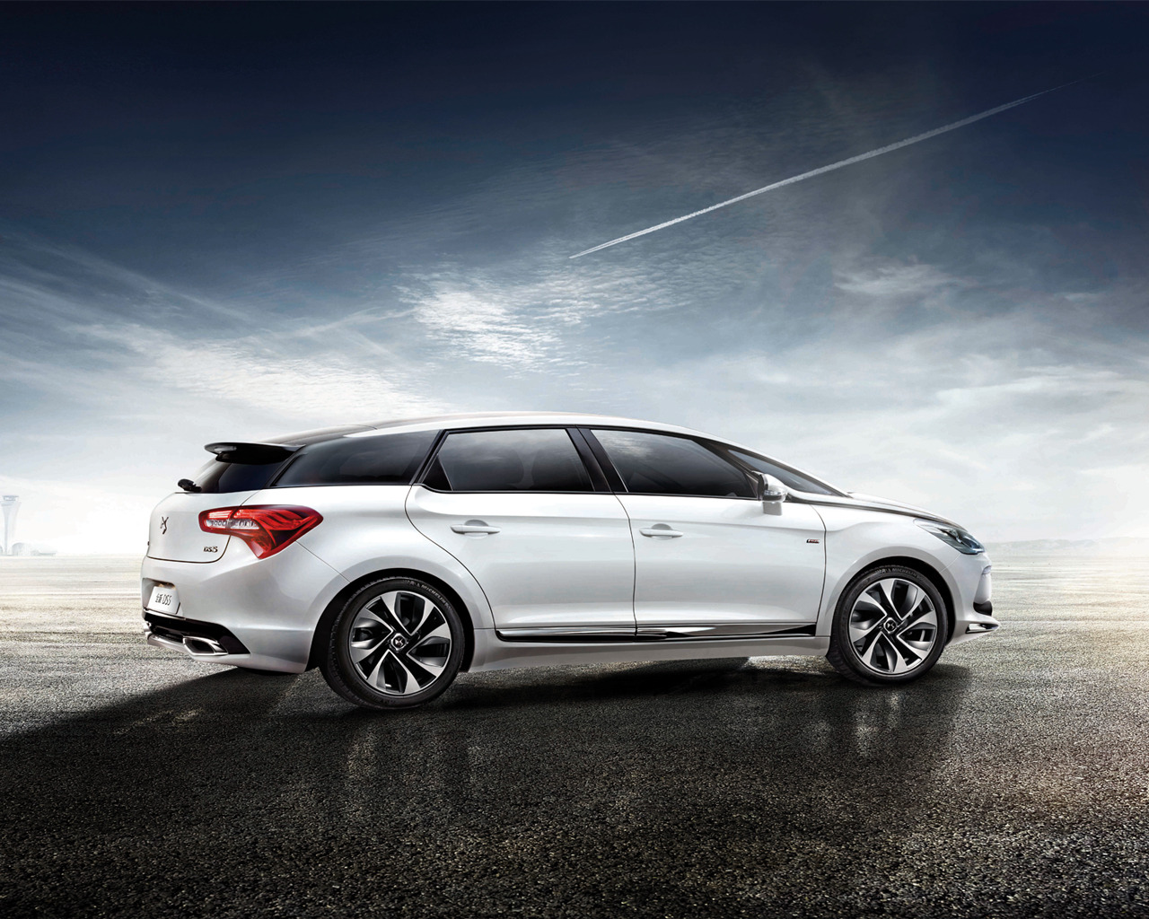 ds,e-t,ds7_大山谷图库