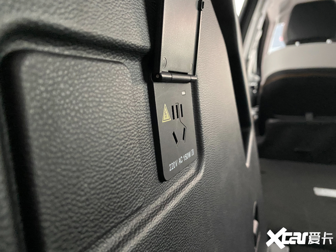 降价3万多！北京越野新BJ30售8.39万起！燃油版增7座-爱卡汽车