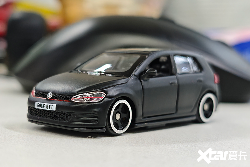 11月28日上市！零跑Lafa 5预售10.58万起-爱卡汽车