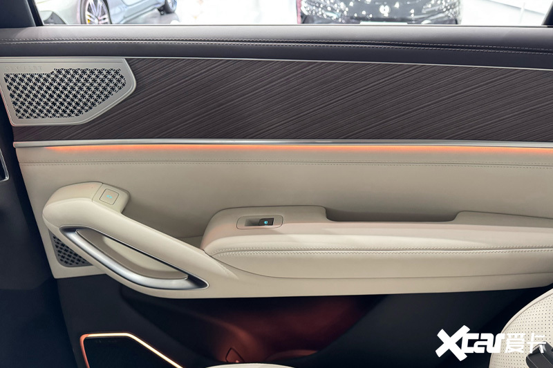 腾势N9预售45-55万！标配易三方+天神之眼B高阶智驾-爱卡汽车